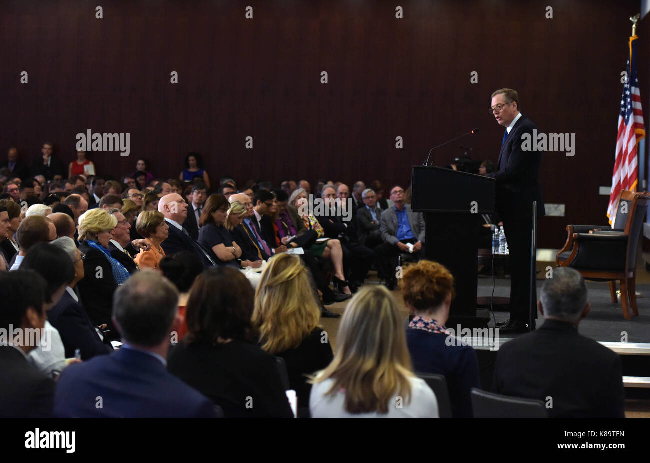 Robert lighthizer hi-res stock photography and images - Alamy