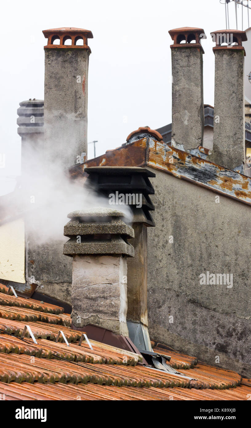 Italian roof tiles hi-res stock photography and images - Alamy
