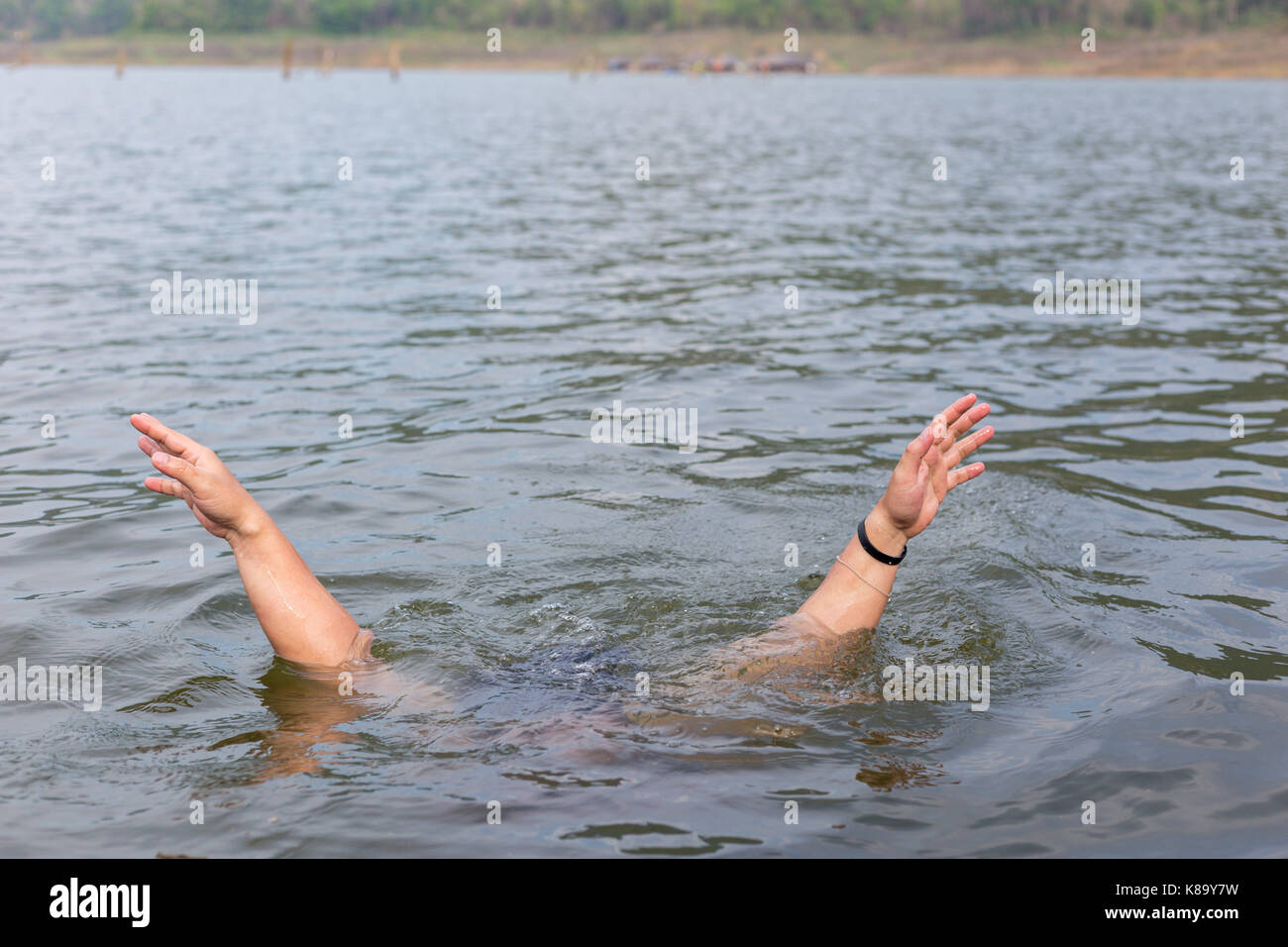 Drowning reaching help hi-res stock photography and images - Alamy