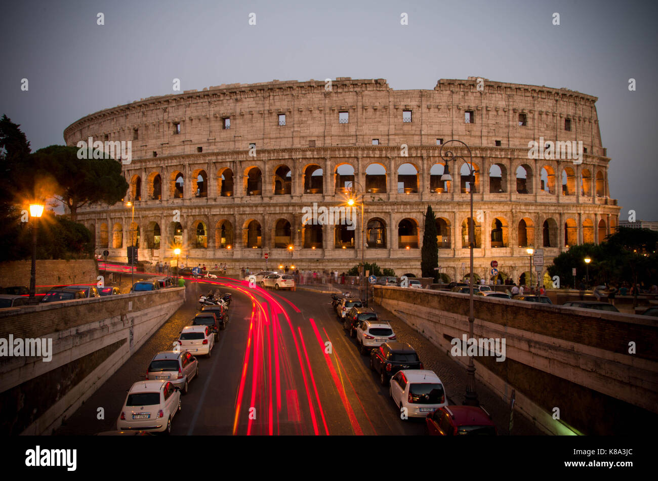 Colloseum night hi-res stock photography and images - Alamy