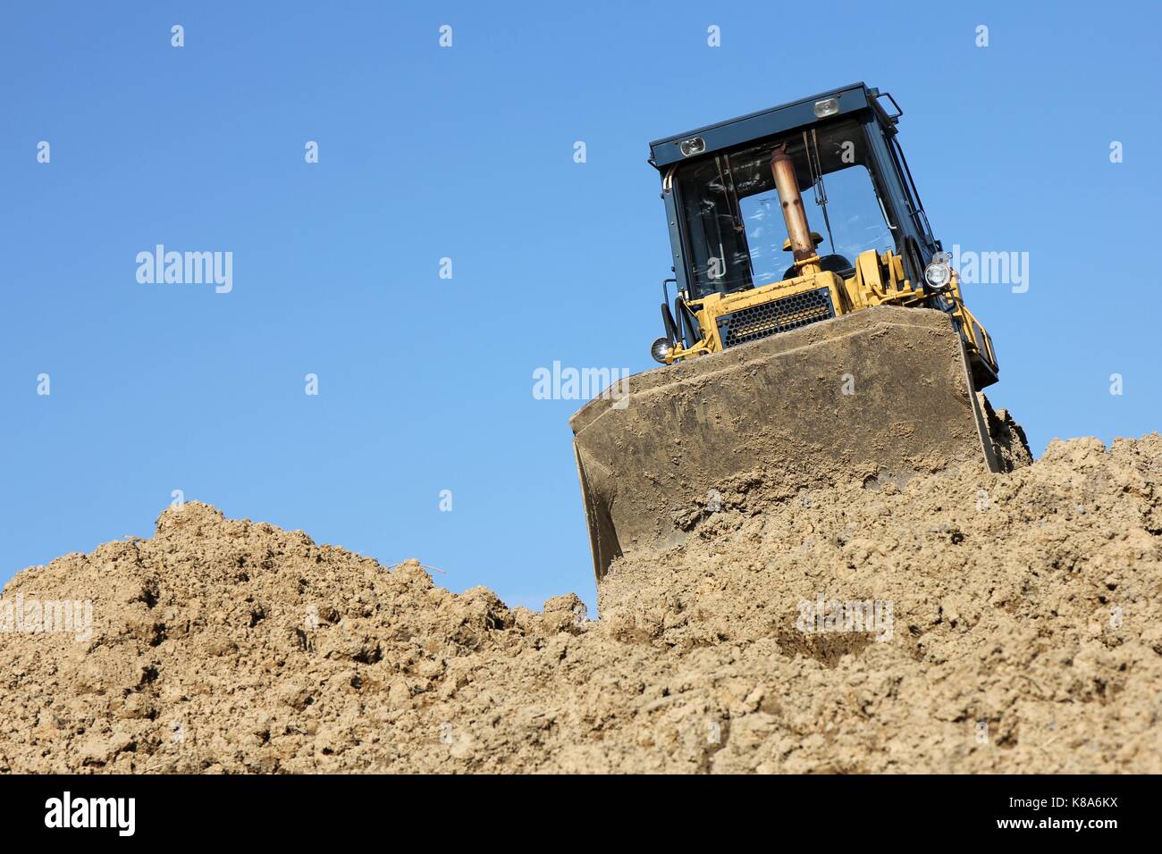 Bulldozer construction site hi-res stock photography and images - Alamy