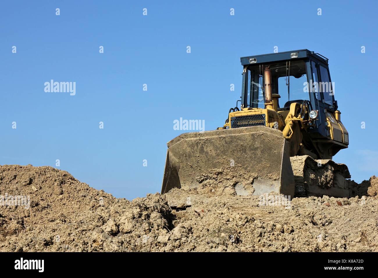Soil bulldozer hi-res stock photography and images - Alamy
