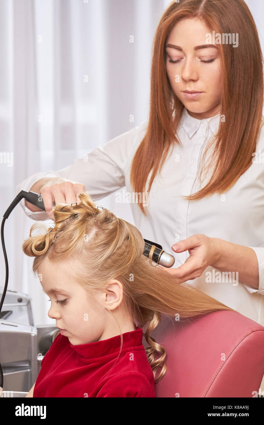 Hair salon hair done hi-res stock photography and images - Alamy