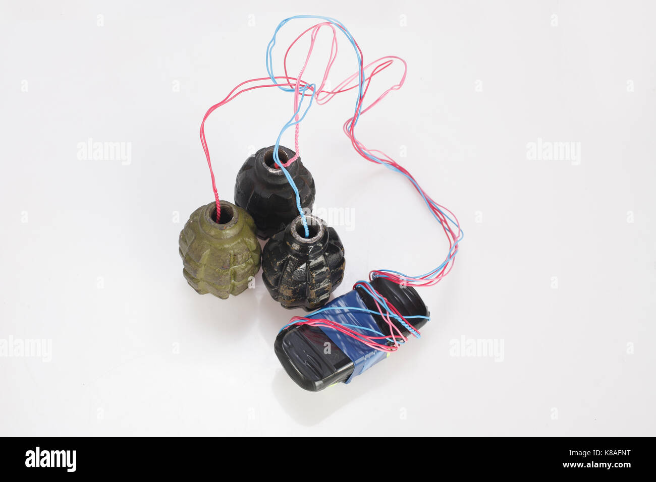 Insurgent improvised explosive device ied hi-res stock photography and ...