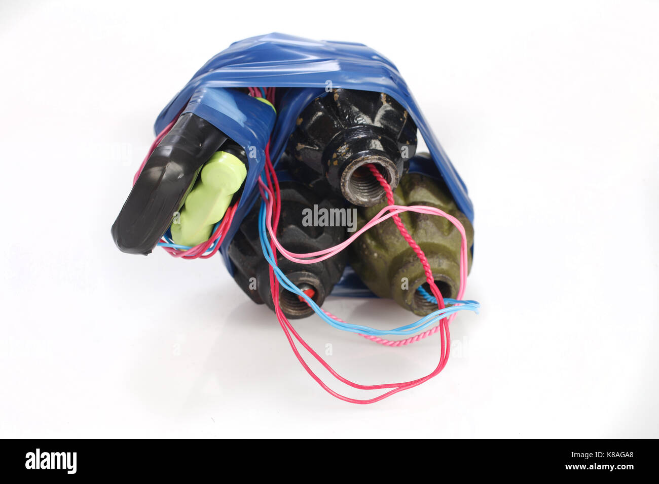 Insurgent improvised explosive device ied hi-res stock photography and ...