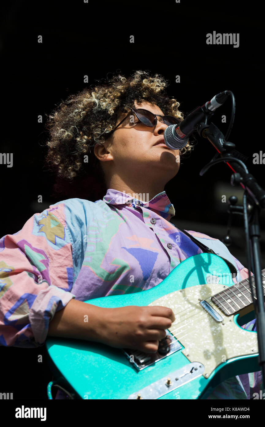 Rachel aggs singer hi-res stock photography and images - Alamy