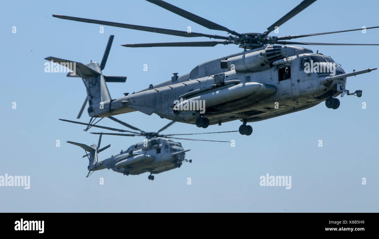 Two CH-53E Super Stallion helicopters Stock Photo - Alamy