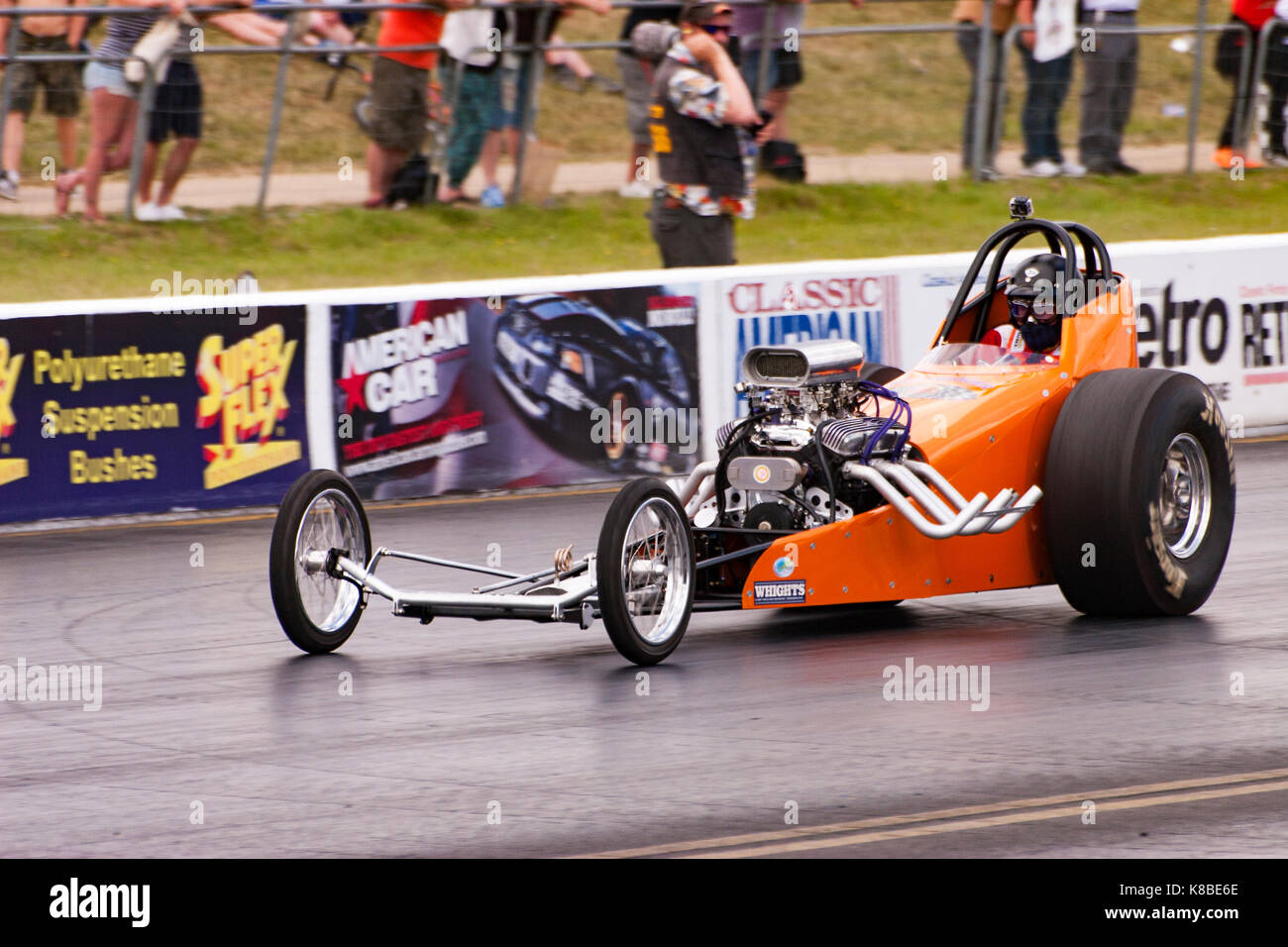 Drag race car hi-res stock photography and images - Alamy