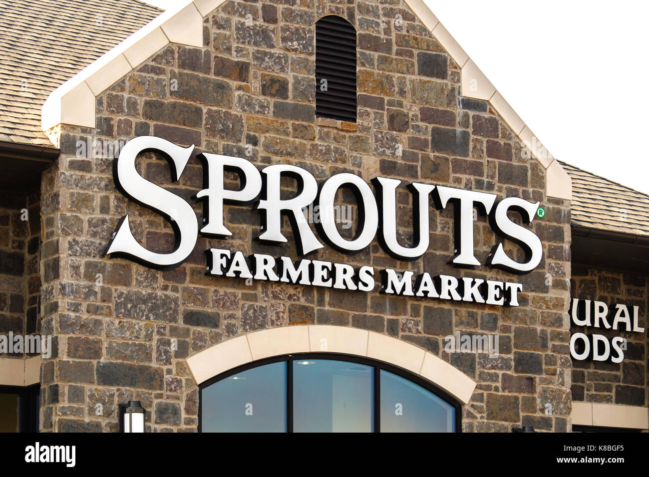 Sprouts Farmers Market, selling natural, organic and gluten free food ...