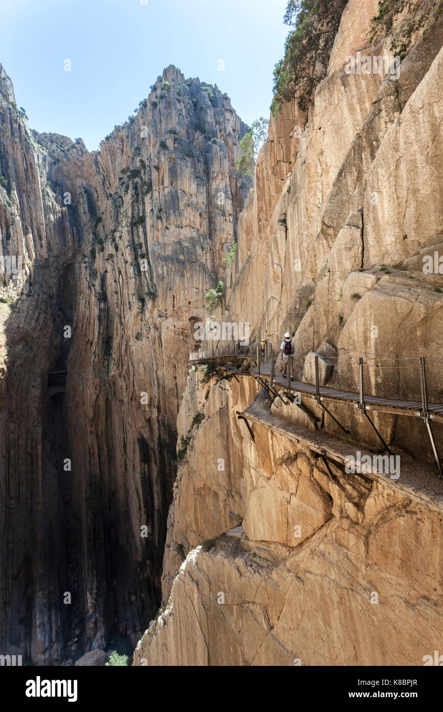 Worlds most dangerous walkway hi-res stock photography and images - Alamy