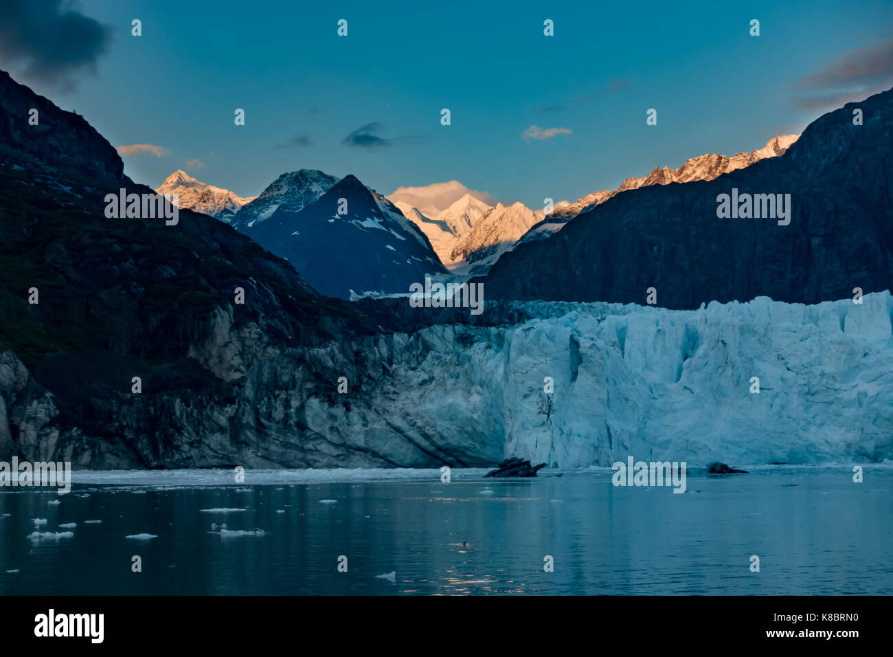 National park alaska sunrise hi-res stock photography and images - Alamy