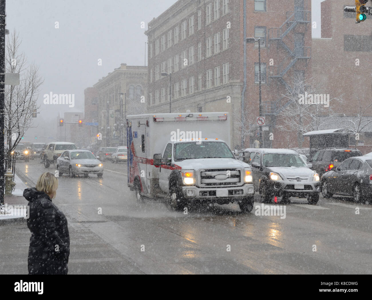 Ambulance in snow hi-res stock photography and images - Alamy