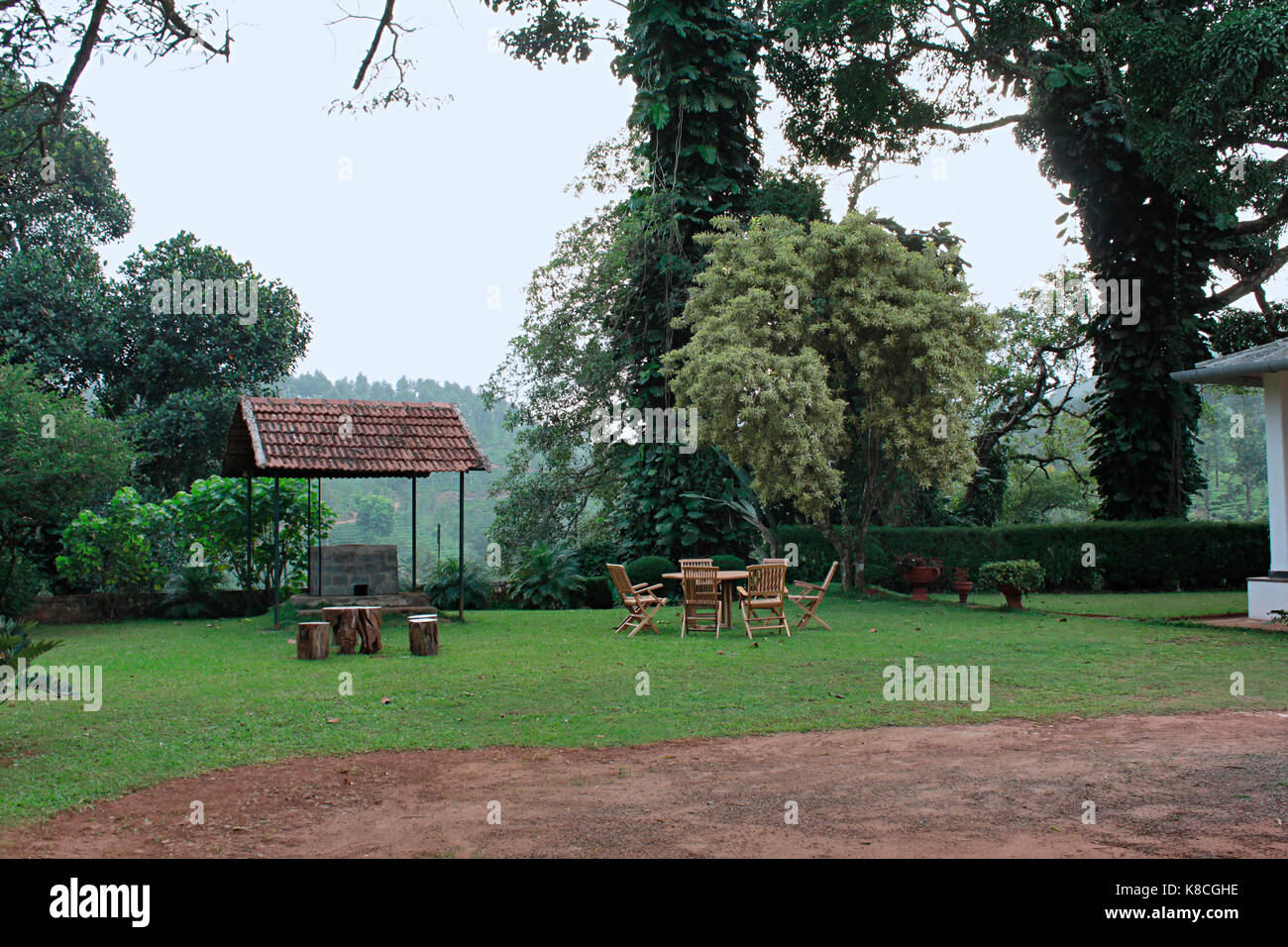 Garden Cafe Park Table Meal High Resolution Stock Photography and ...