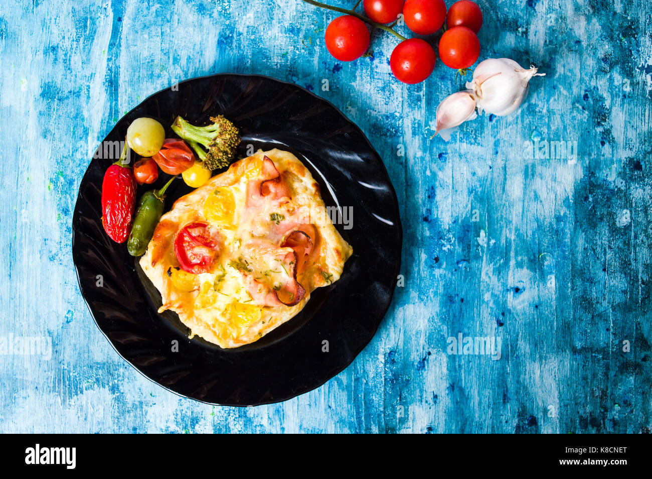 Pizza mozzarella cheese homemade hi-res stock photography and images ...