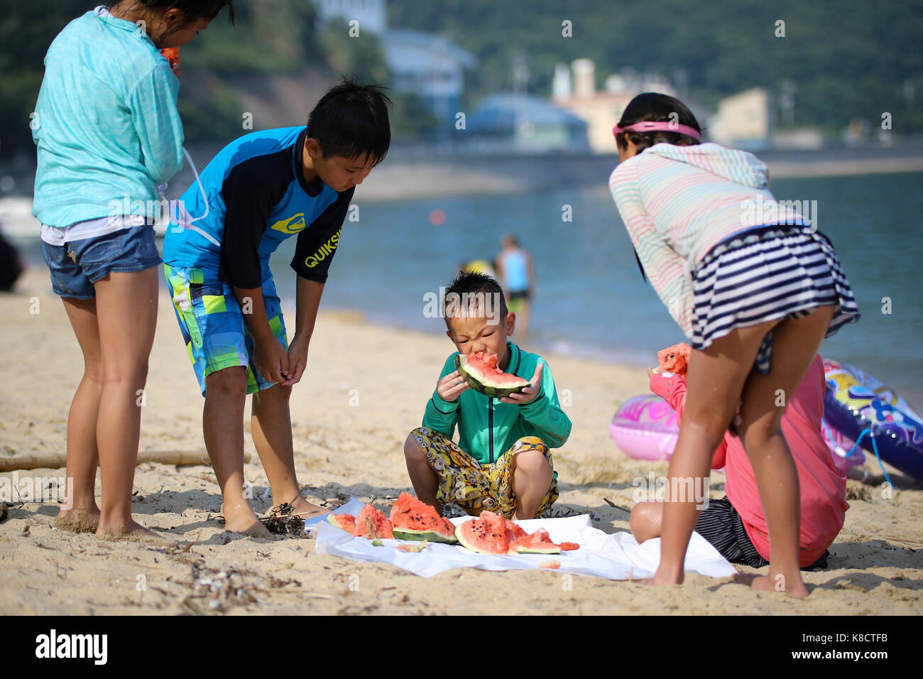 Watermelon Splitting Game Stock Photo - Alamy