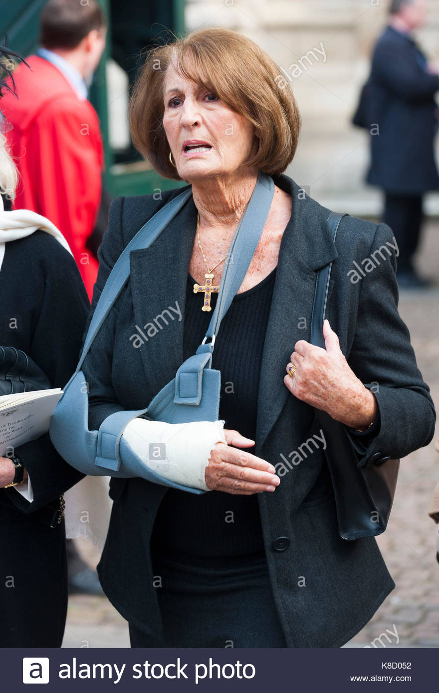 Lady Annabel Goldsmith Stock Photos & Lady Annabel Goldsmith Stock ...