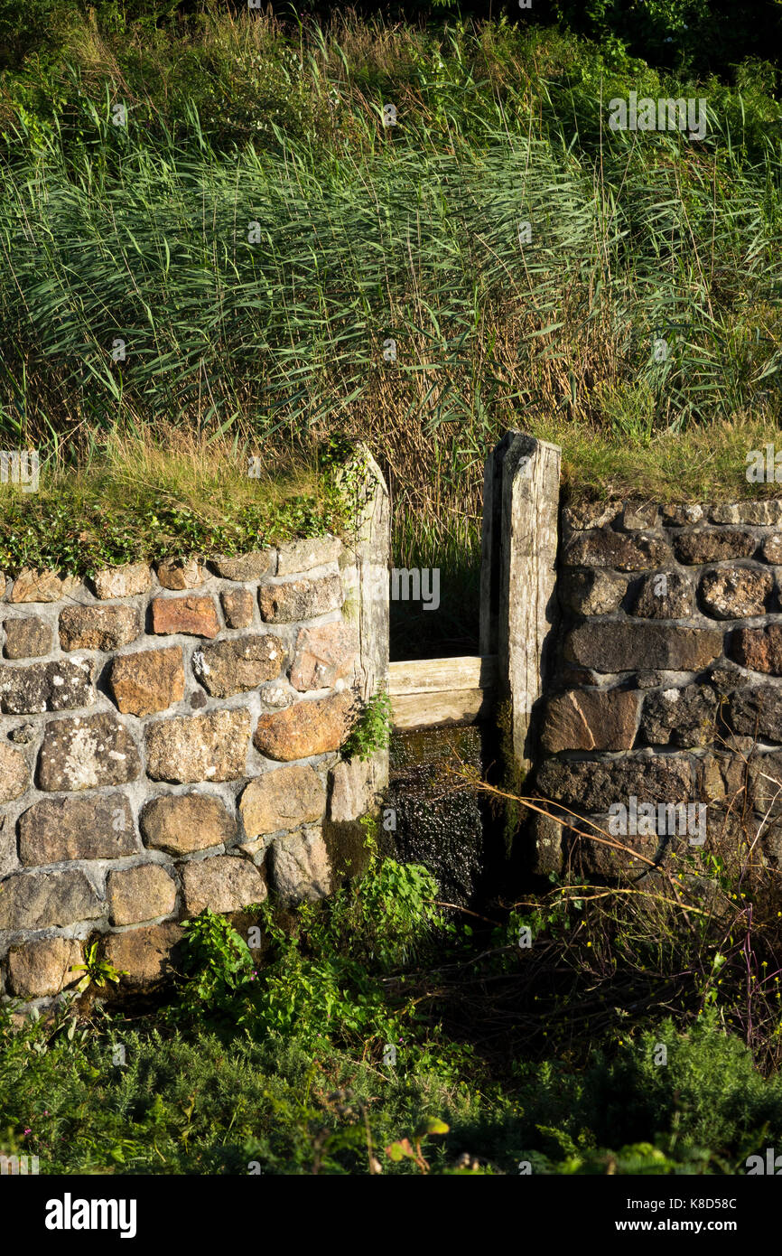 walled mill pond Stock Photo - Alamy