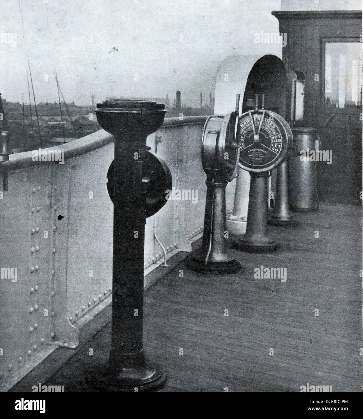 Hamburg amerika line hi-res stock photography and images - Alamy