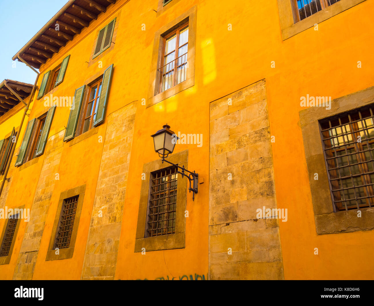 Beautiful Italian style buildings in the historic district of Pisa ...