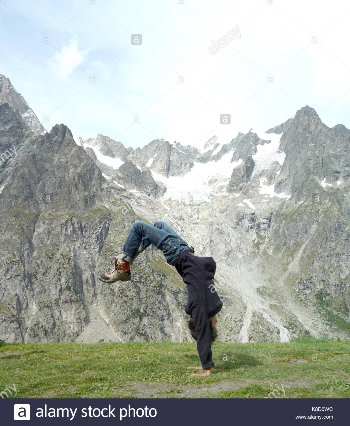 Somersaults Stock Photos & Somersaults Stock Images - Alamy