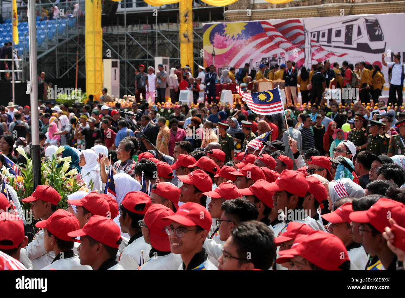 Kuala Lumpur, Malaysia. 31st August, 2017 : Spectators and volunteers ...