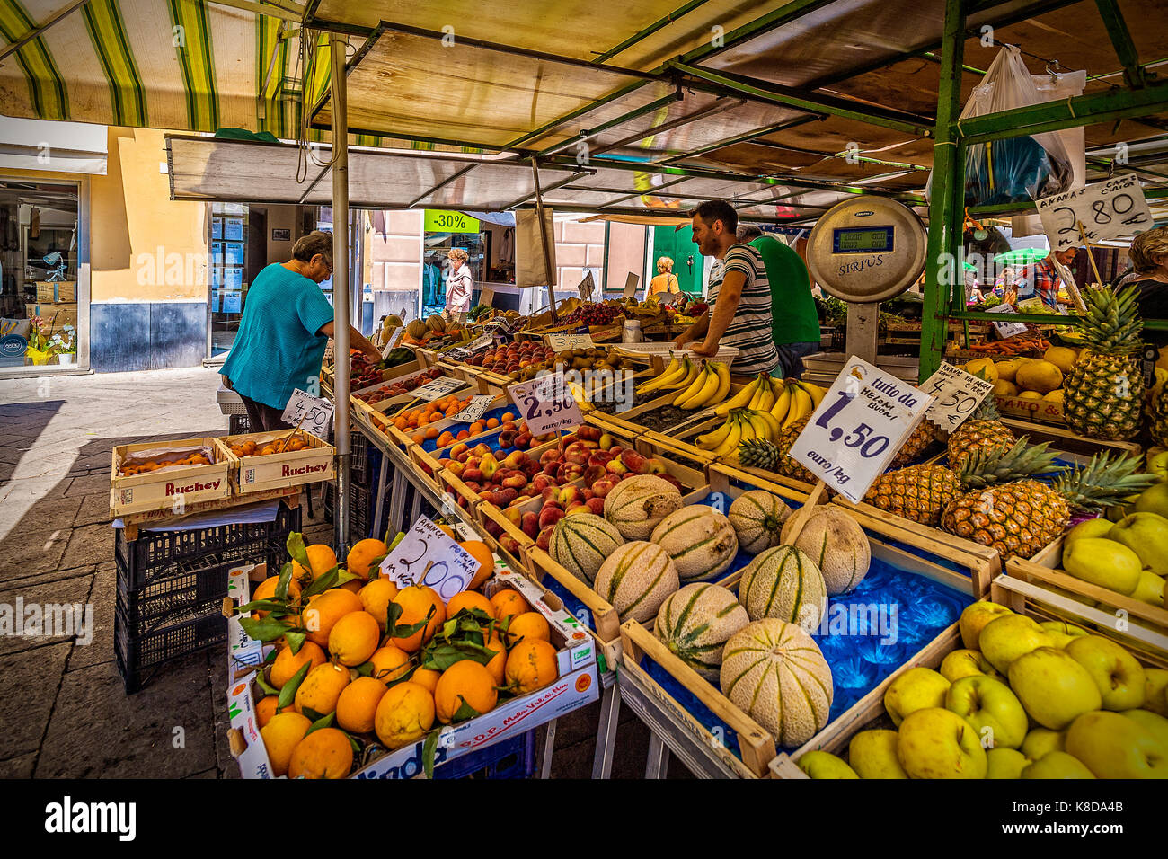Italy Liguria Chiavari - Piazza Mazzini Market - fruit Stock Photo - Alamy