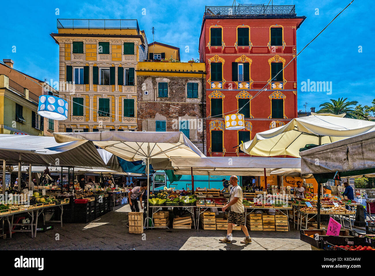 Italy Liguria Chiavari - Piazza Mazzini Market - fruit Stock Photo - Alamy