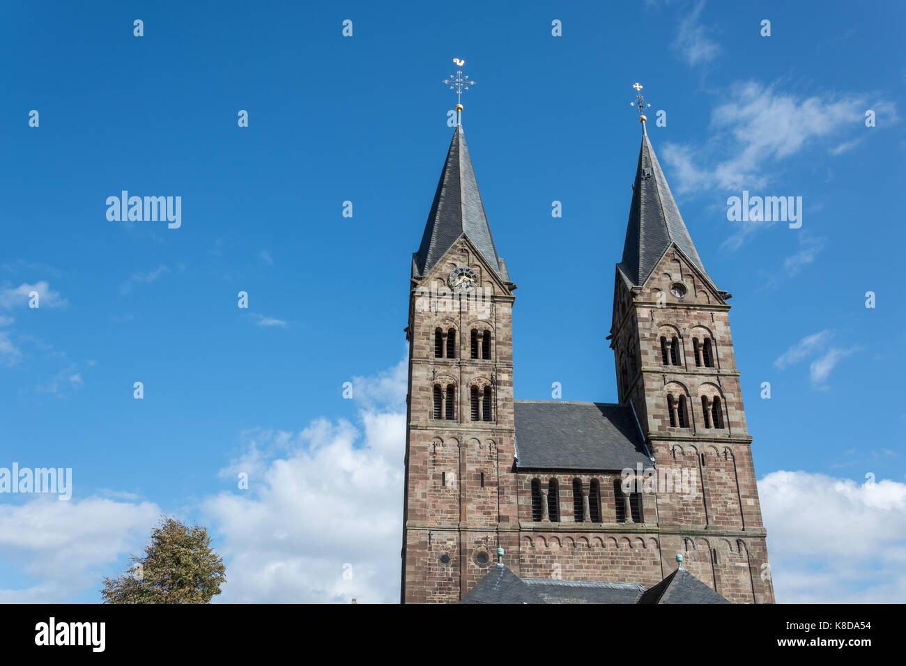 The cathedral of the small German town Fritzlar with blue sky Stock ...