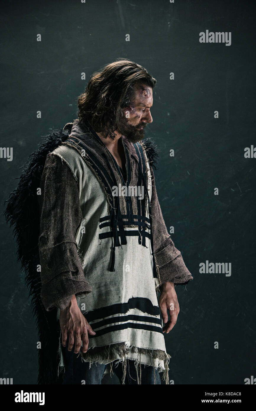 Actor in makeup, a poor man Stock Photo - Alamy