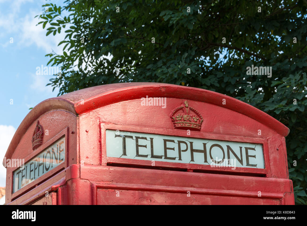 British telephone booth hi-res stock photography and images - Alamy