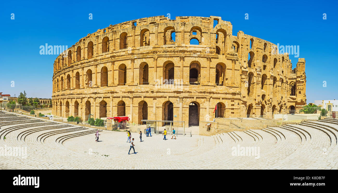 EL DJEM, TUNISIA - SEPTEMBER 1, 2015: Panorama of El Jem amphitheater ...