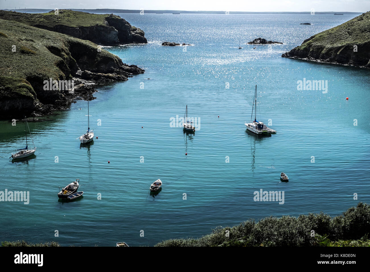 Solva boats hi-res stock photography and images - Alamy