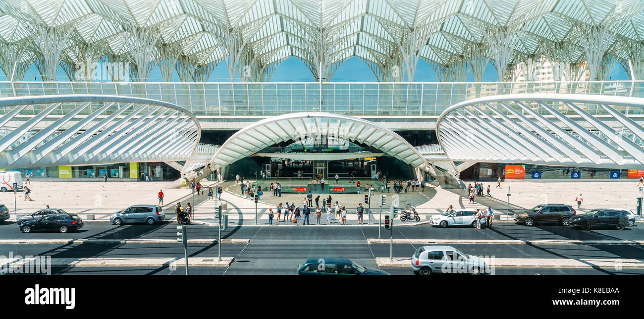Lisbon oriente station hi-res stock photography and images - Alamy