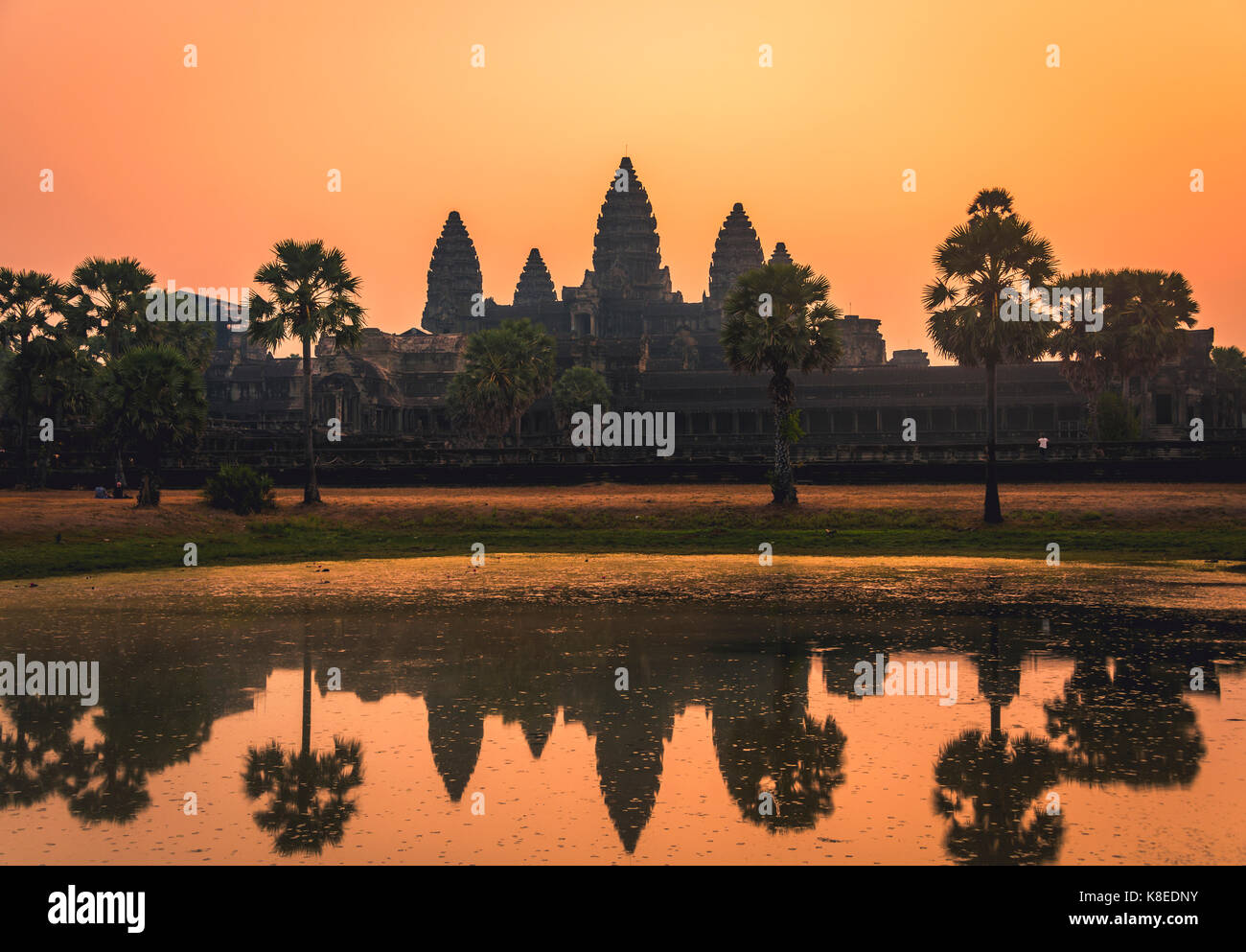 Angkor water park cambodia hi-res stock photography and images - Alamy