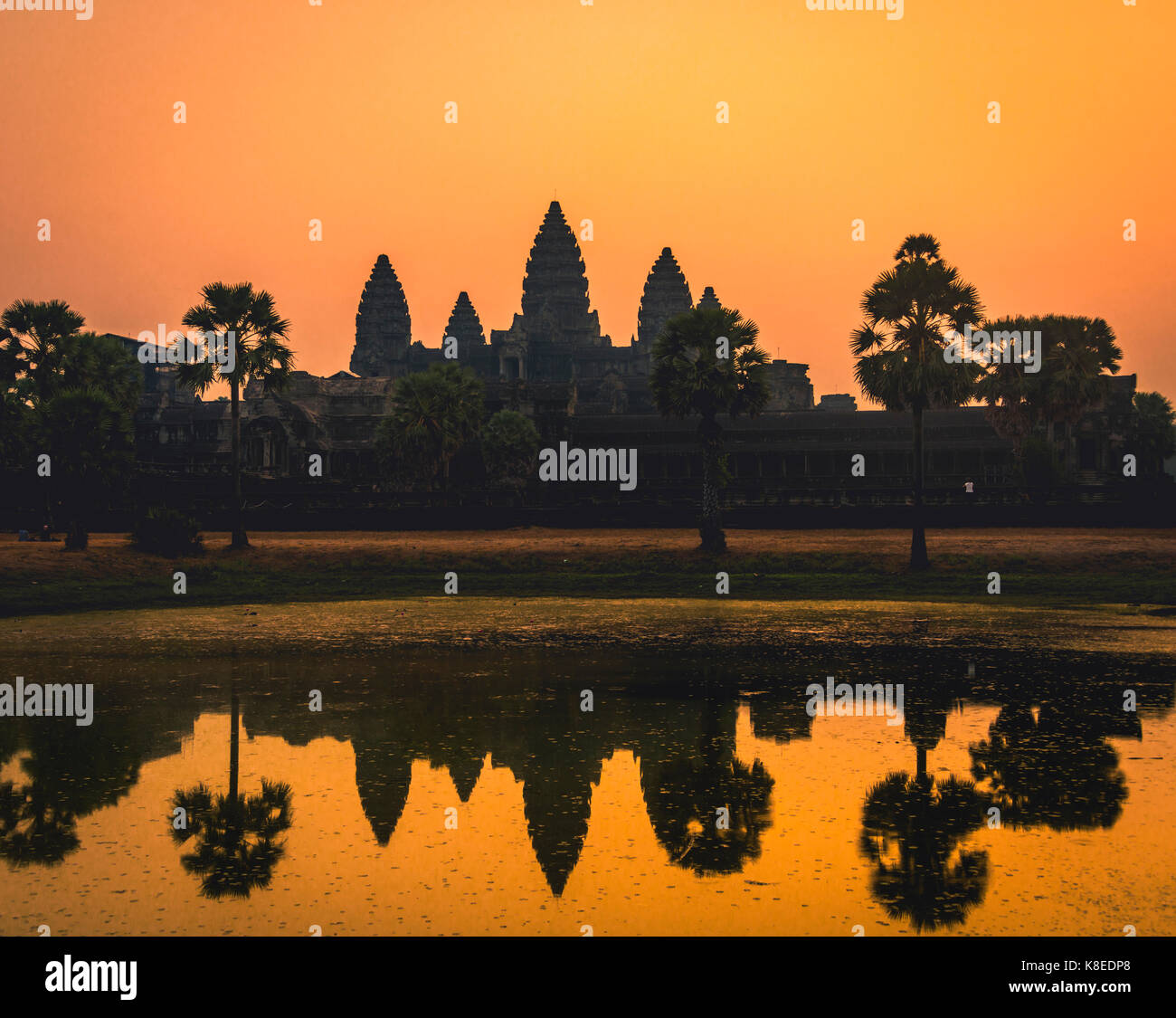 Angkor water park cambodia hi-res stock photography and images - Alamy