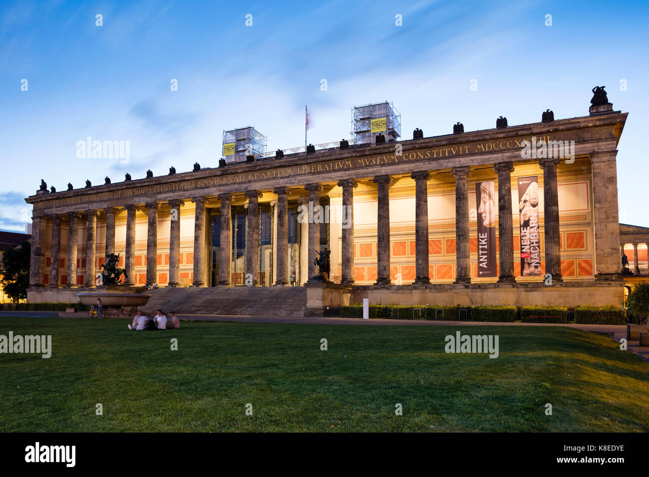 Altes museum hi-res stock photography and images - Alamy