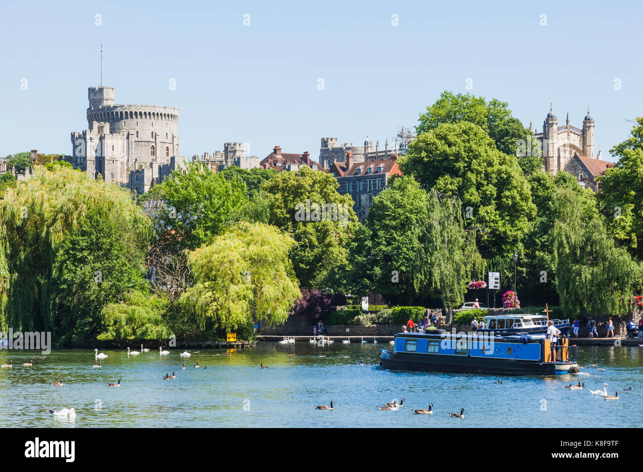 England, Berkshire, Windsor, Windsor Castle and River Thames Stock ...