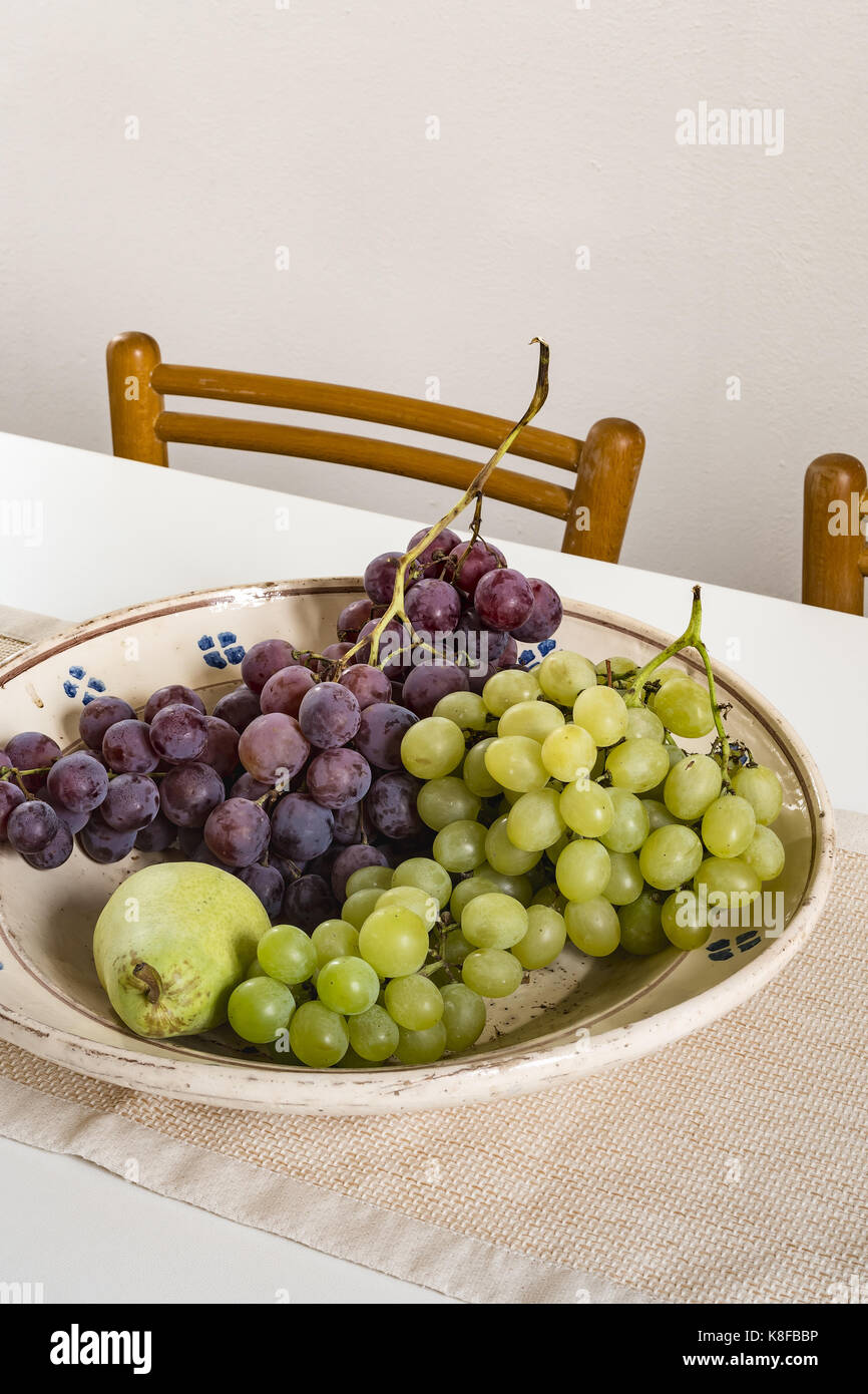 Grape bunch 6 Stock Photo - Alamy