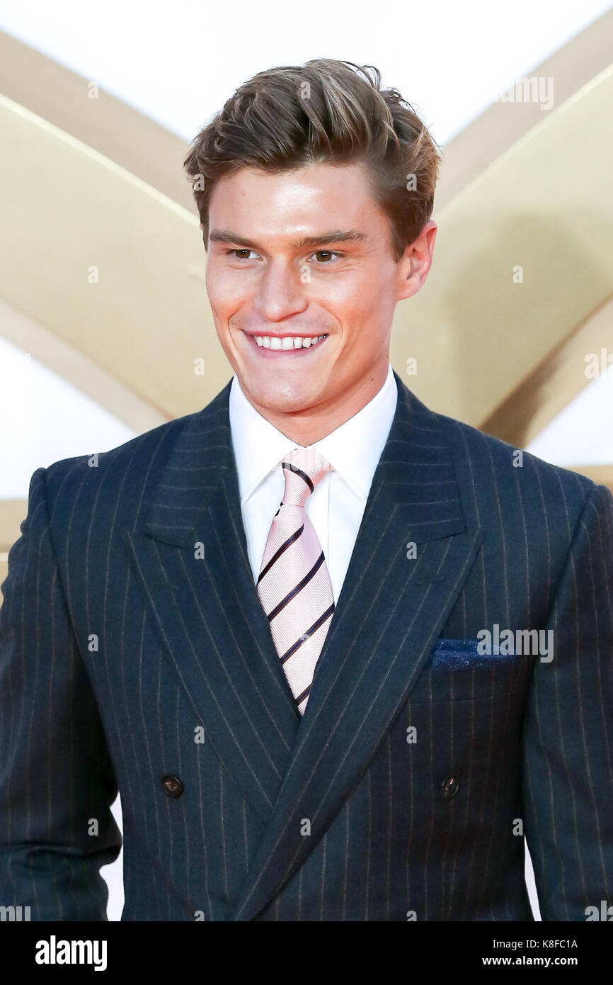 Leicester Square. London, UK. 18th Sep, 2017. Douglas Booth arriving at ...