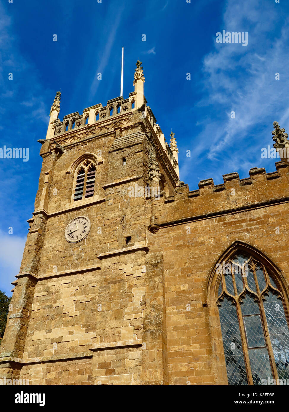 Kineton, Warwickshire, UK. 19th Sep, 2017. UK Weather. Beautiful sunny ...