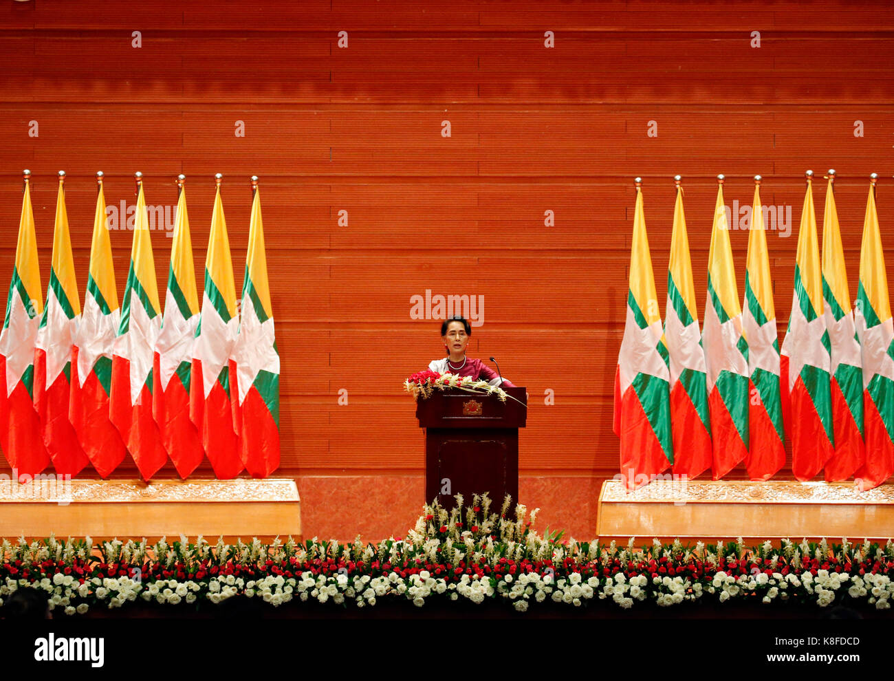 Nay Pyi Taw, Myanmar. 19th Sep, 2017. Myanmar State Counselor Aung San ...
