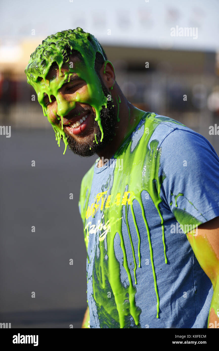Nickelodeon slime hi-res stock photography and images - Alamy