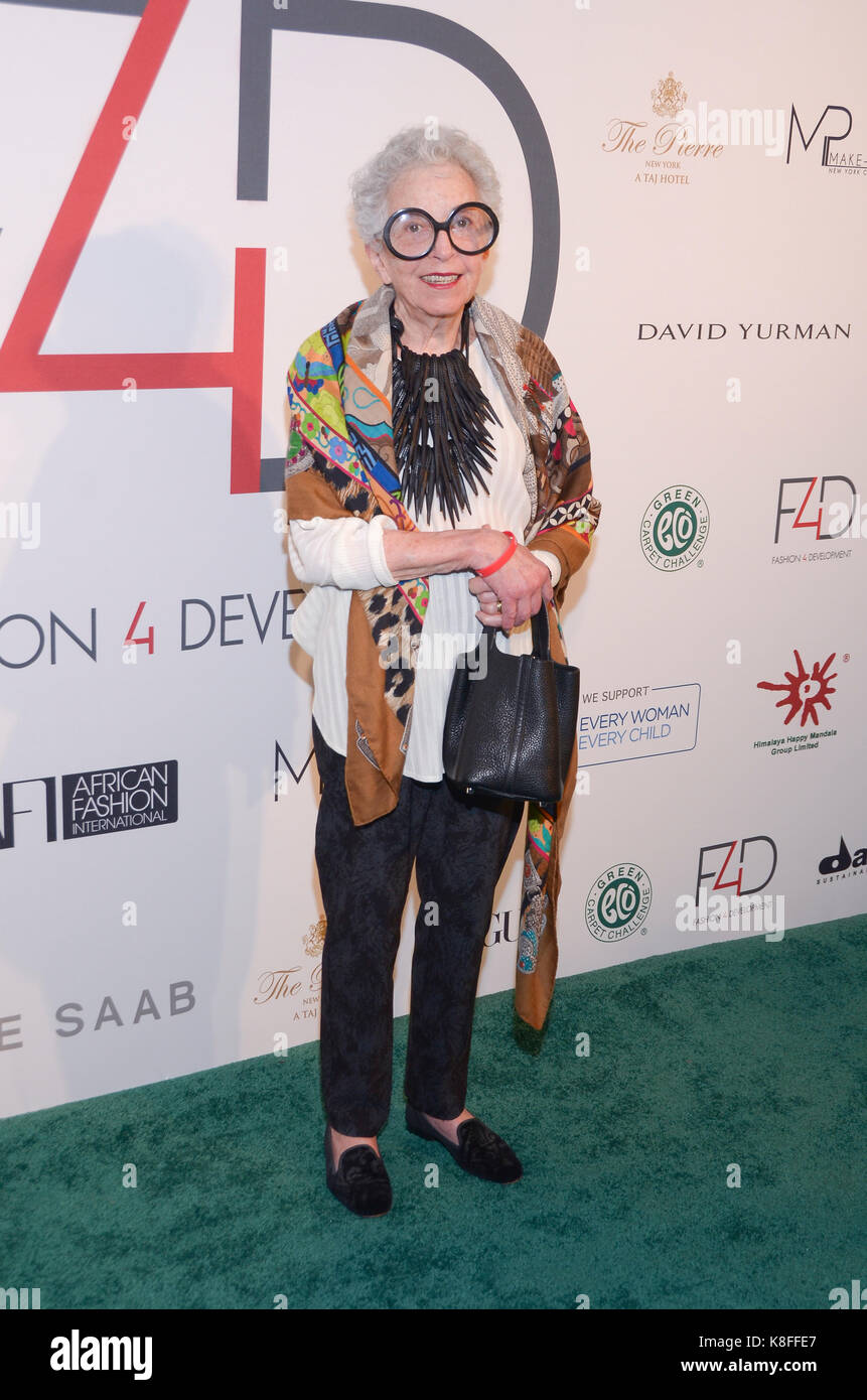 New York, NY, USA. 19th Sep, 2017. Sylvia Weinstock attends the 7th ...