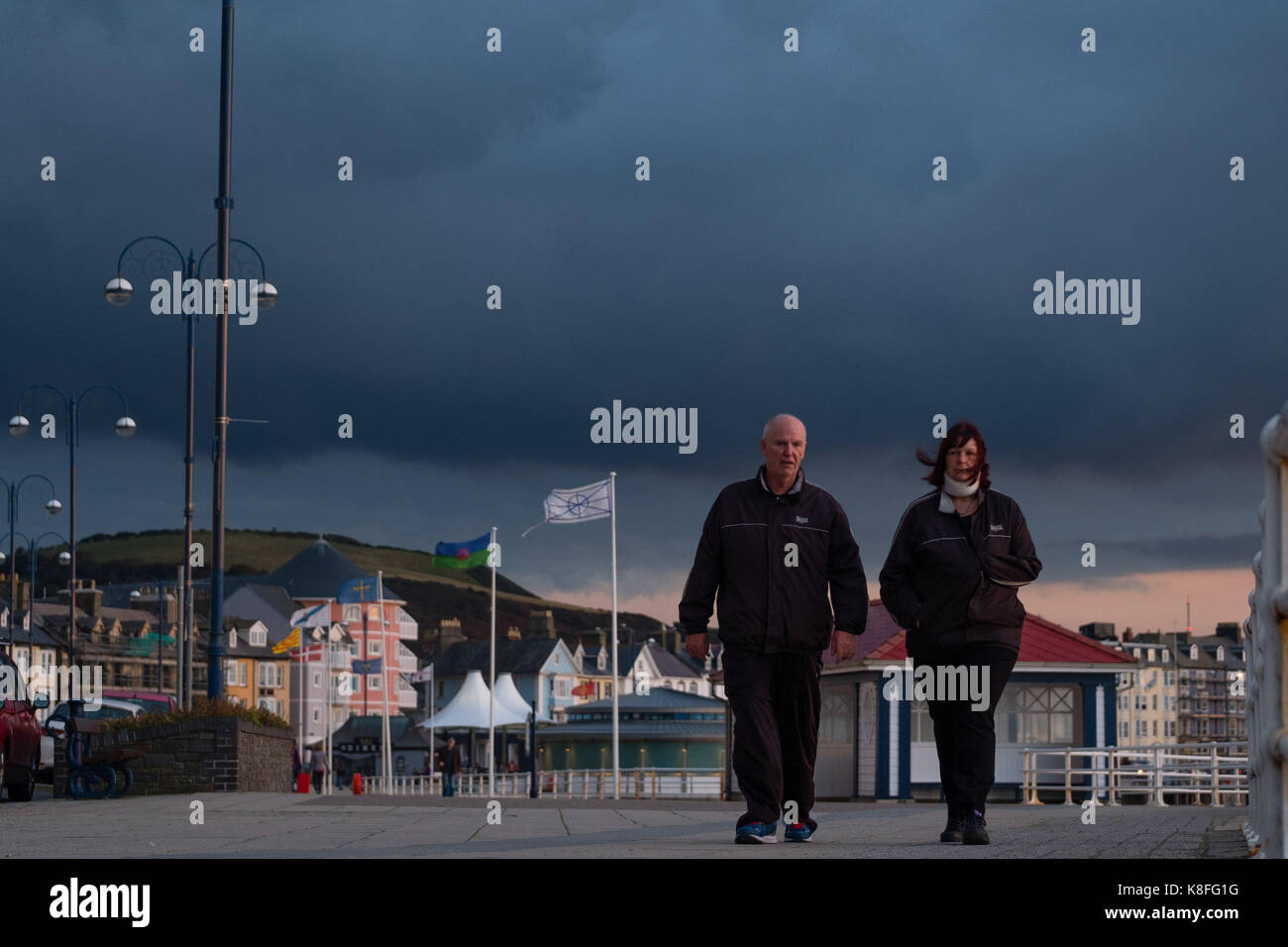 Aberystwyth Wales UK, Tuesday 19 September 2017 UK Weather: After a day ...