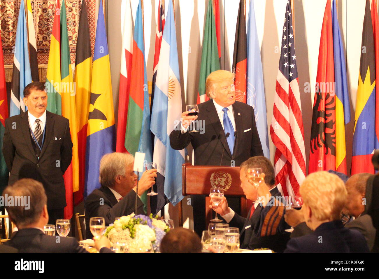 UN, New York, USA. 19th Sep, 2017. Donald Trump toasting UNGA Heads of ...