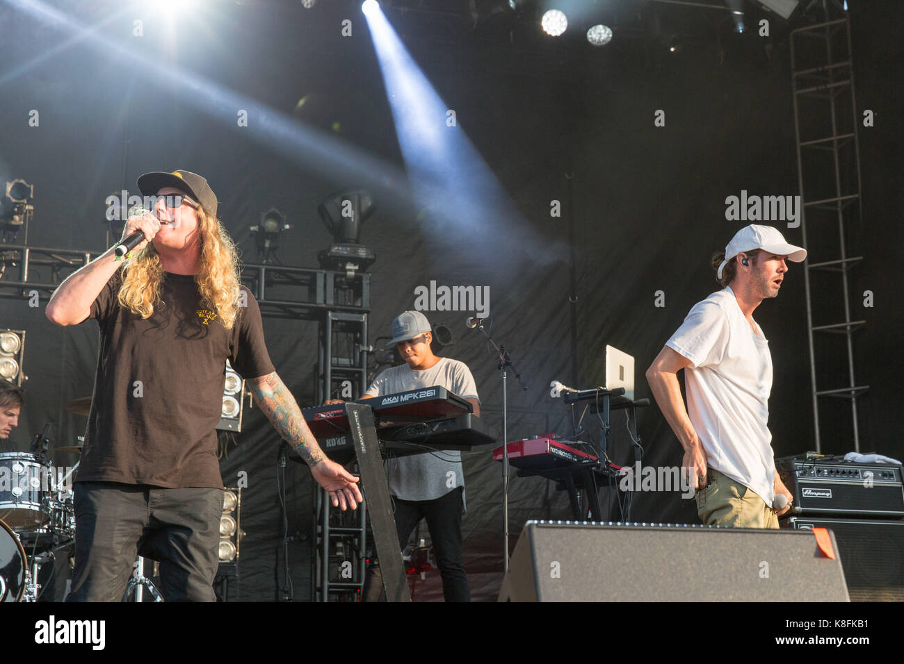 Chicago, Illinois, USA. 15th Sep, 2017. DUSTIN BUSHNELL (DUDDY B ...
