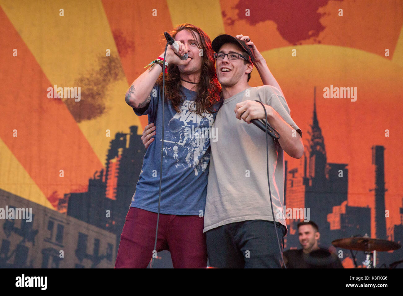 Derek Sanders Family