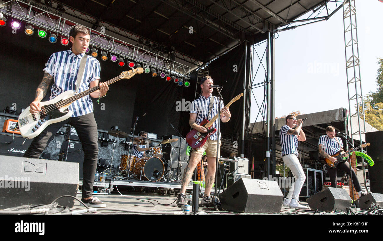 Andrew carleton hi-res stock photography and images - Alamy