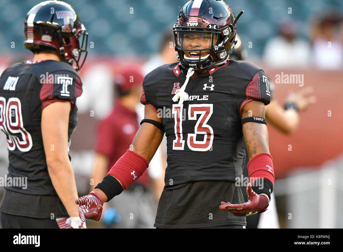 Philadelphia, Pennsylvania, USA. 15th Sep, 2017. Temple Owls wide ...