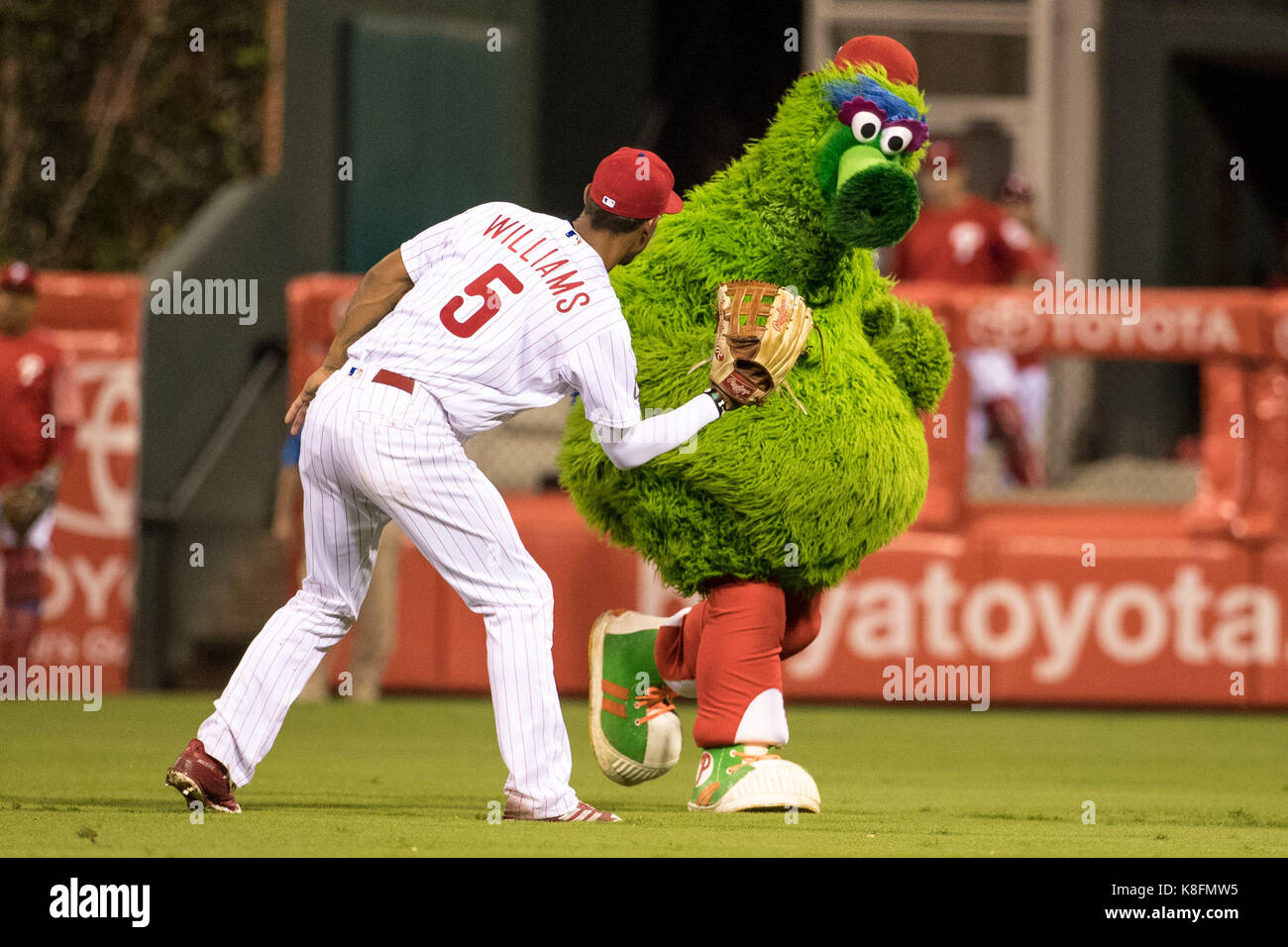 Philadelphia, Pennsylvania, USA. 19th Sep, 2017. The Phillie Phanatic ...